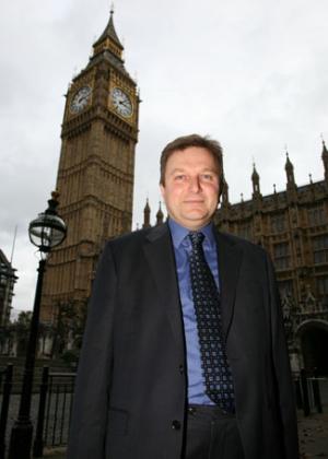 Andrew Pelling agrees to write for Inside Croydon | Inside Croydon