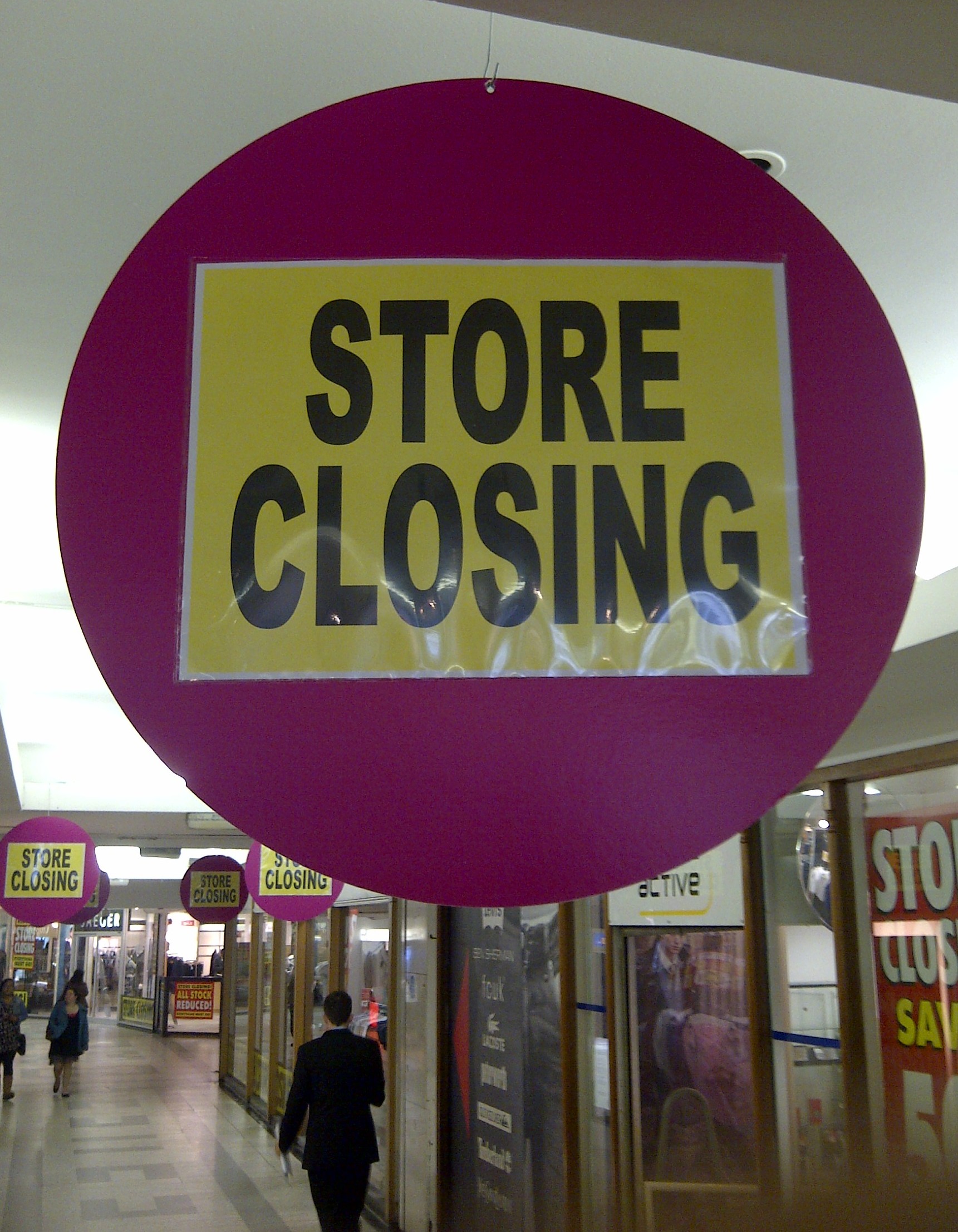 Mugger with the mic? Or taken for mugs in the audience? | Inside Croydon