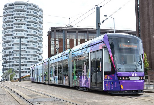Longer trams could save London millions, say LibDems | Inside Croydon