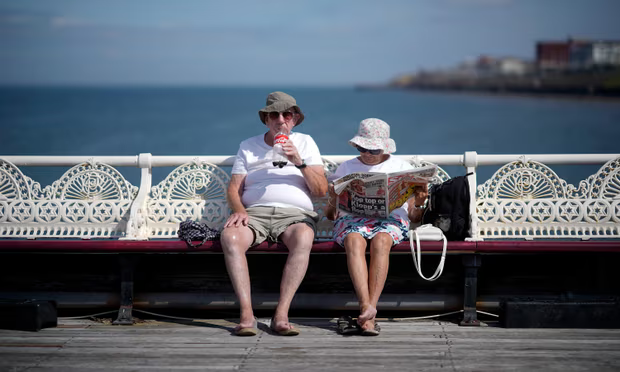 Health authorities issue Amber alert as temperatures soar | Inside Croydon