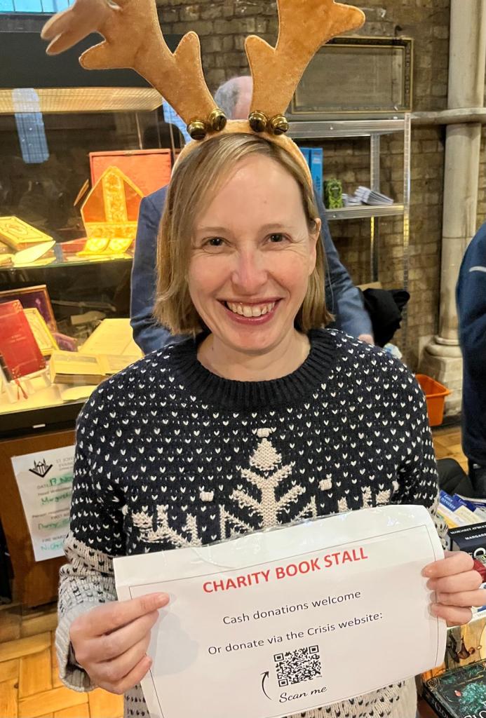 Crystal Palace councillor raises £100 at charity book sale | Inside Croydon